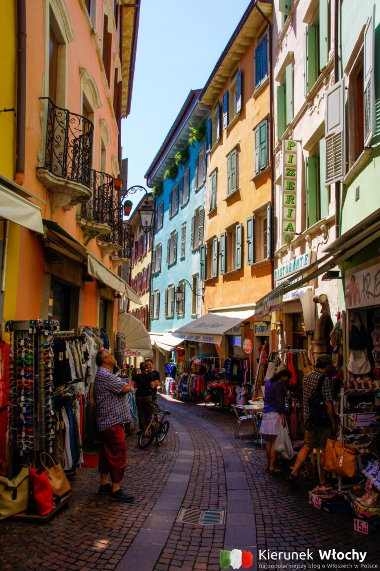 Riva del Garda - co zobaczyć? Noclegi, plaże i atrakcje w okolicy