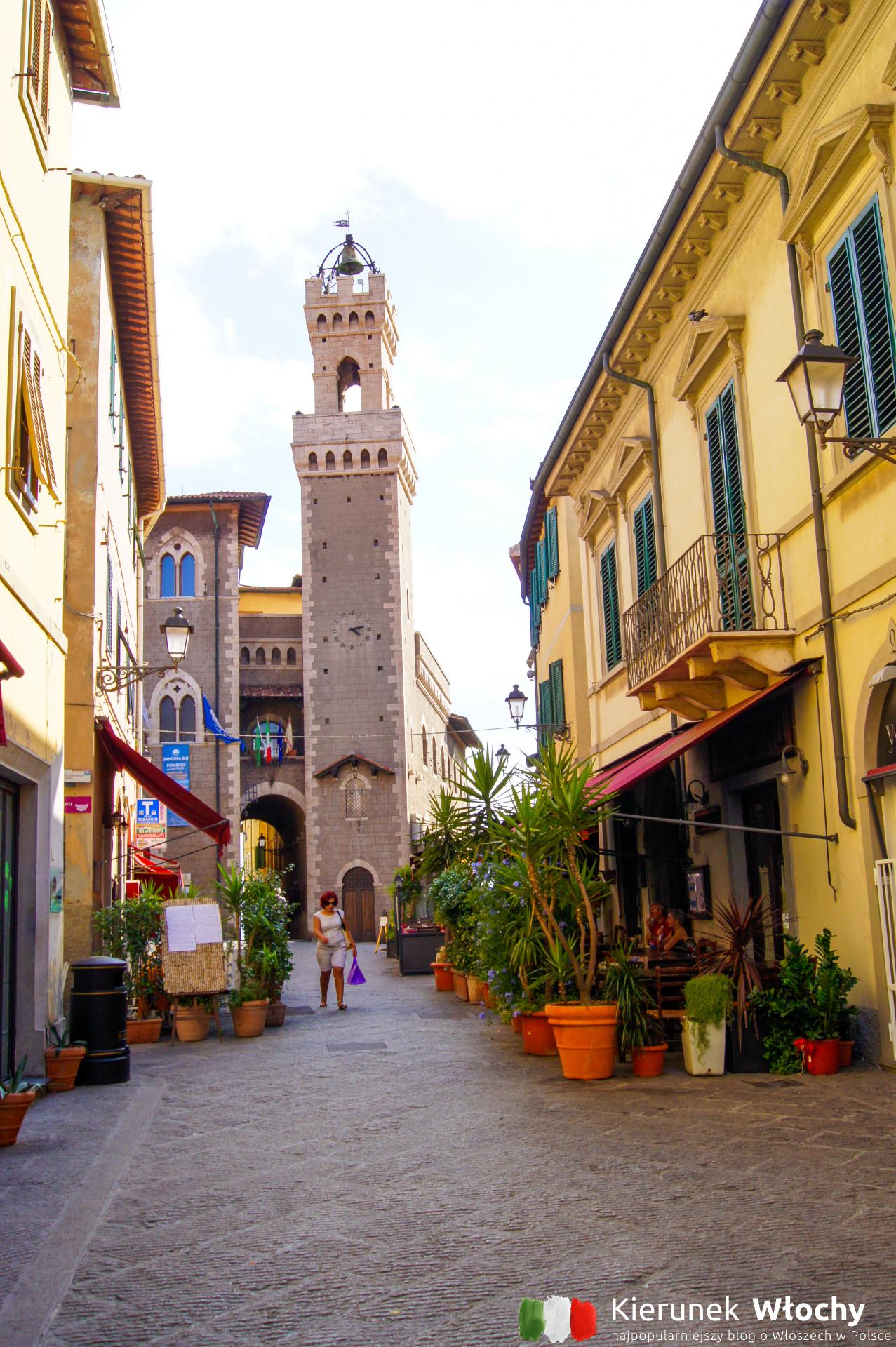 Piombino - przewodnik po mieście, atrakcje, plaże i promy na Elbę